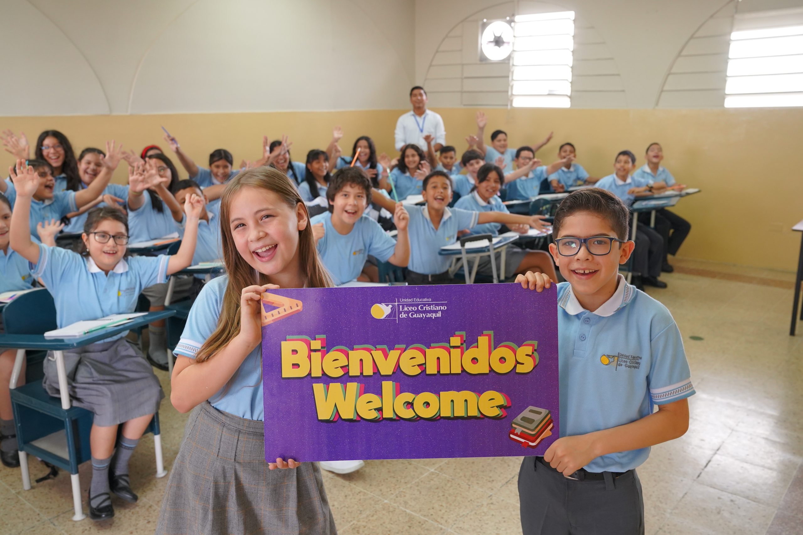 Primer día de clases Básica Media y Superior Jornada Vespertina - Liceo ...